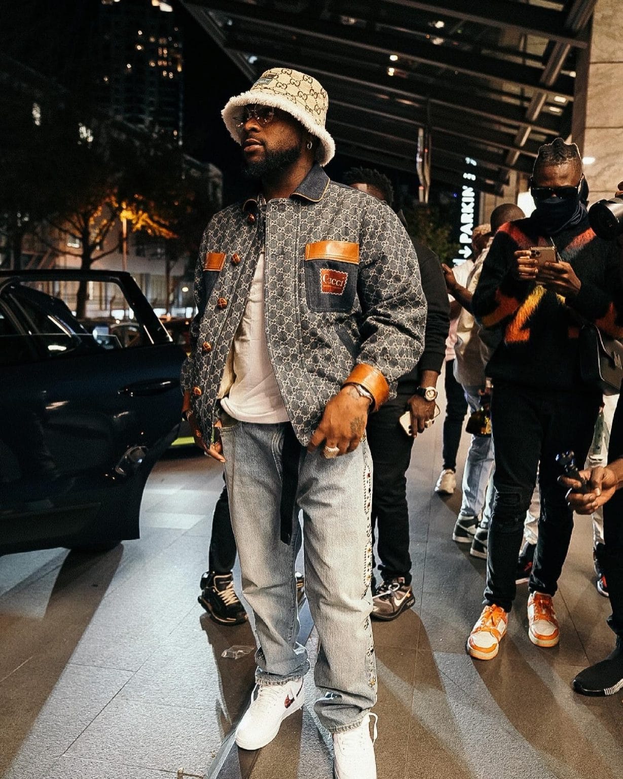 Davido's 'Choking' Fans In Gucci | GlamCityz