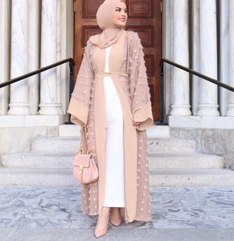 8 Styling Tips To Rocking 'Abaya' This Ramadan / Eid Season | GlamCityz