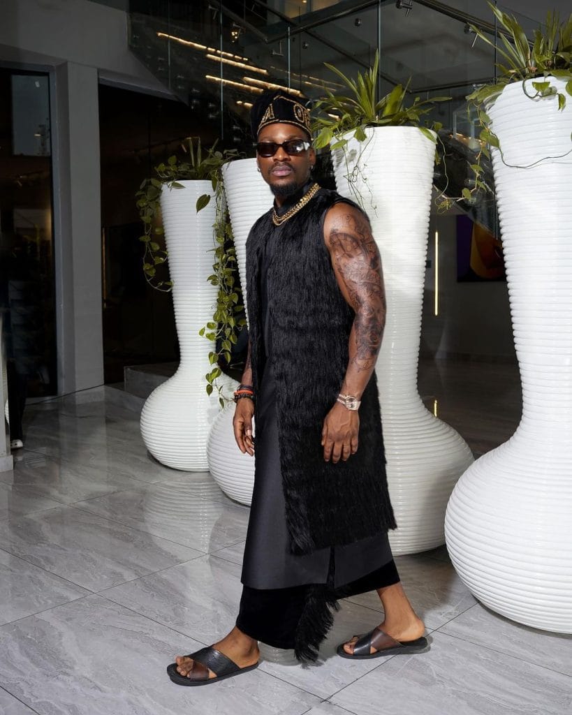 A Walk Through The Remarkable Wardrobe Of Tobi Bakre, Face Behind Popular Character, “Obalola”