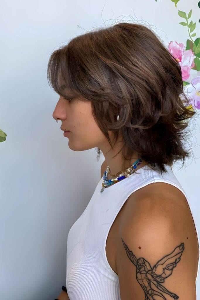 10 Stunning Mid-Length Haircut Ideas for Women to Try | GlamCityz