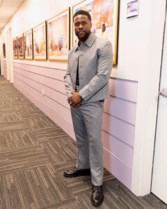 Kevin Hart's Spirit Tunnel Dance Delivers Impressive Moves with No ...