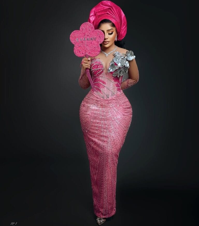 Are You A Pink Lady? Here Are 8 Irresistible Styles For Your Next ...